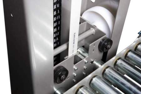 Vertical Conveyors : Vertical Conveyor Lifts Systems UK